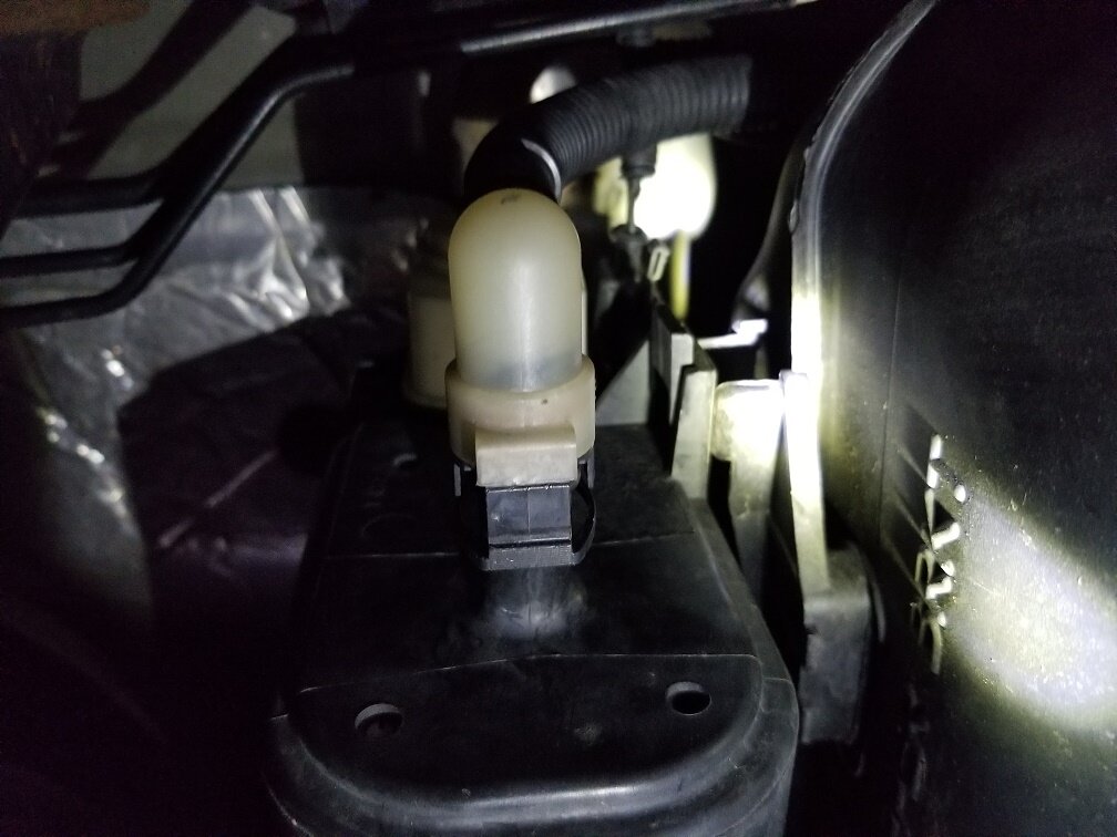 Installing EVAP Valve?: I Am Trying to Replace the EVAP Valve and ...